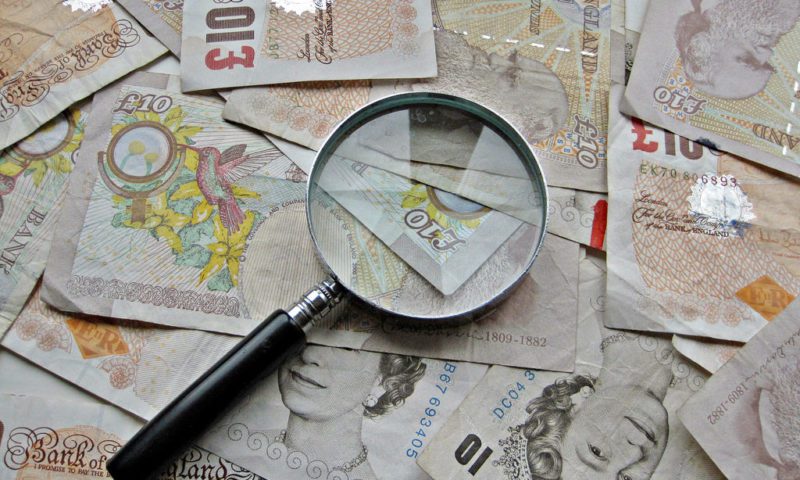 Retailers warned the Darwin £10 note is almost extinct | Post