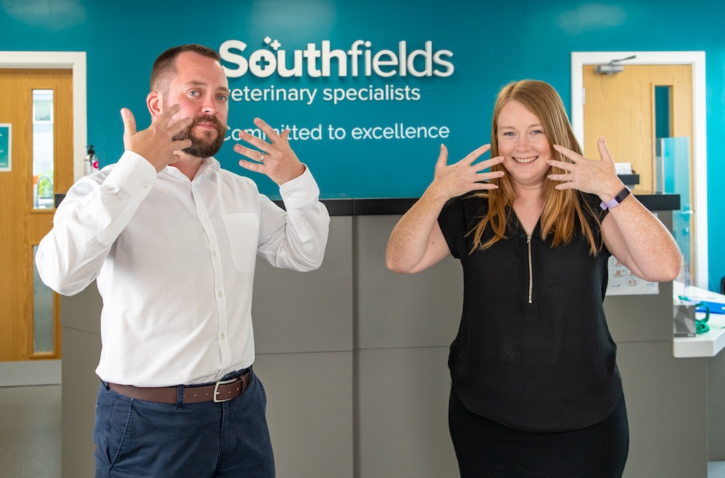 Vets learn sign language for deaf clients | Post